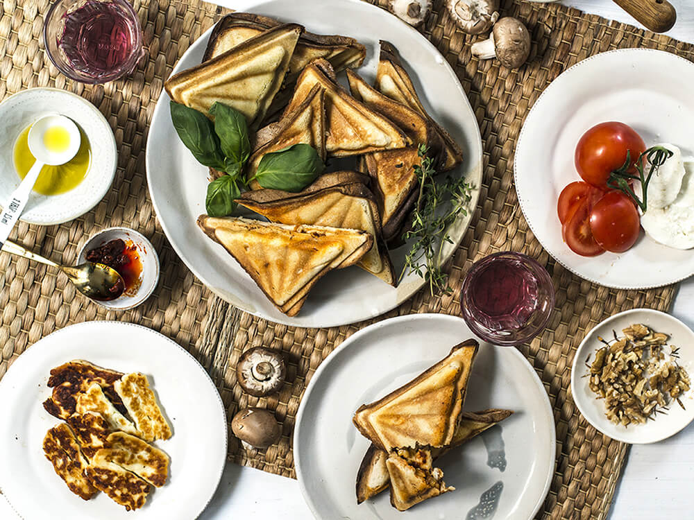 Sandwich Maker Cheese Toasties | Light Bite Recipes | ao.com