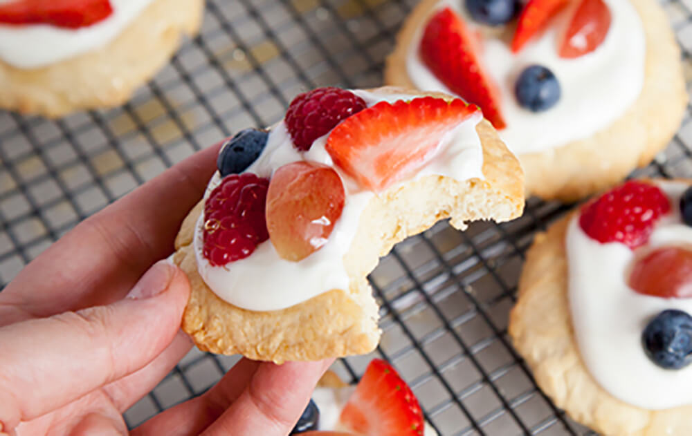 Mini Sweet Pizzas | Family Food | At Home | ao.com