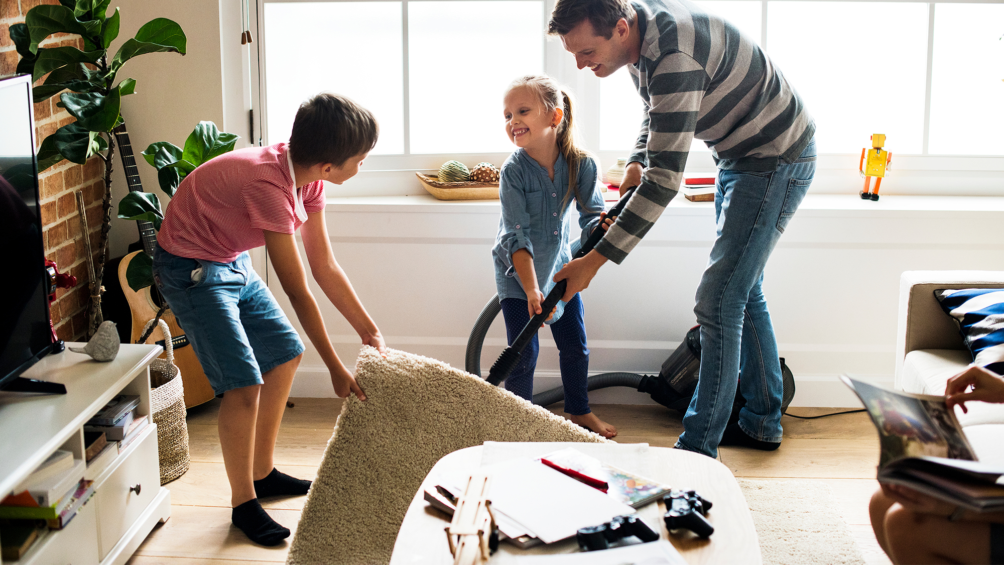 How to keep the air at home clean | Inspire Me | ao.com