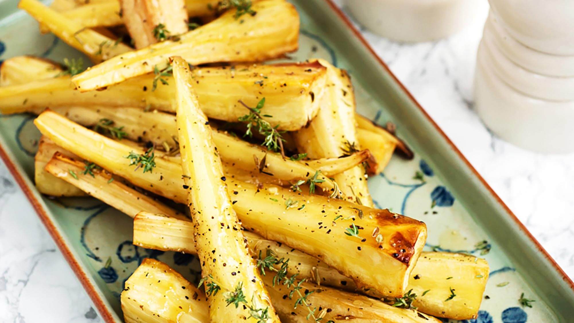 How to roast parsnips| Parsnip recipes | ao.com