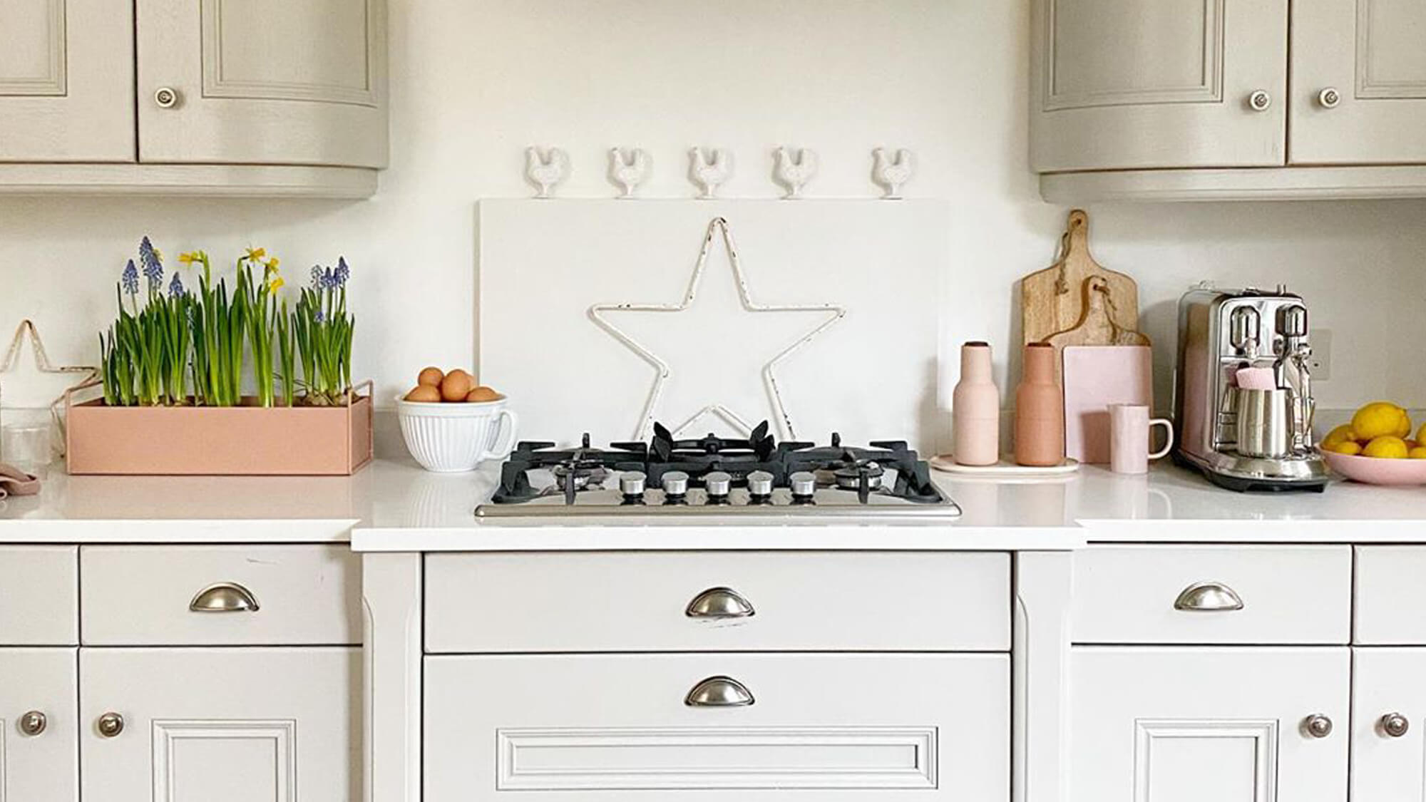 How To Add Colour To A Neutral Kitchen | Kitchen Planning | ao.com