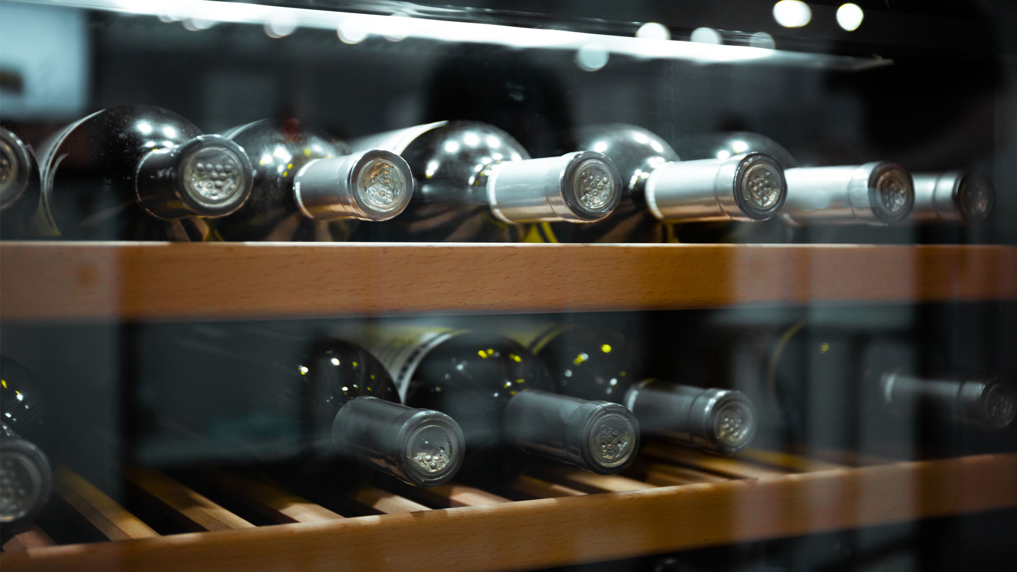 Adjustable Zones | Essential Feature Guide | ao.com