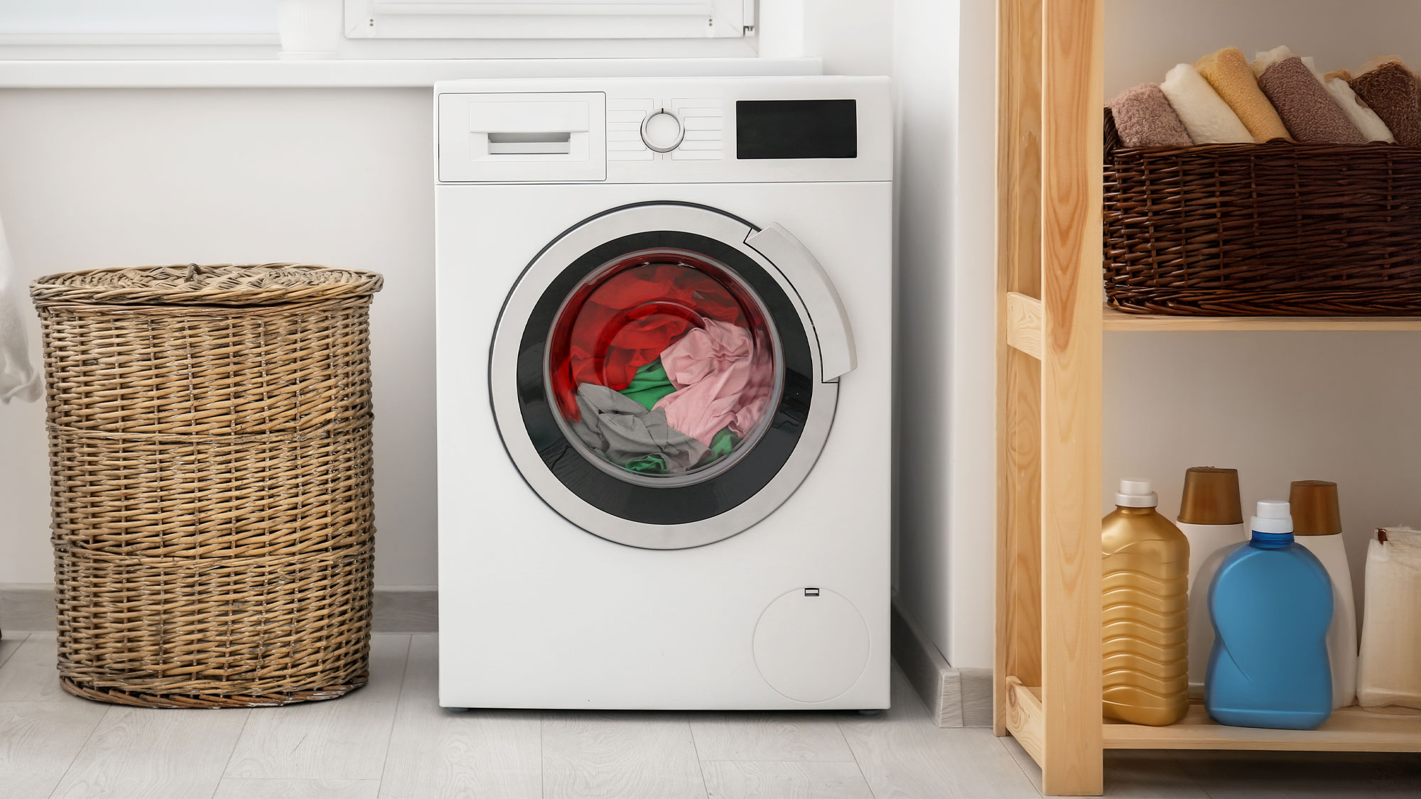 Expert Laundry Tips for Sparkling Results | Cleaning Tips | ao.com