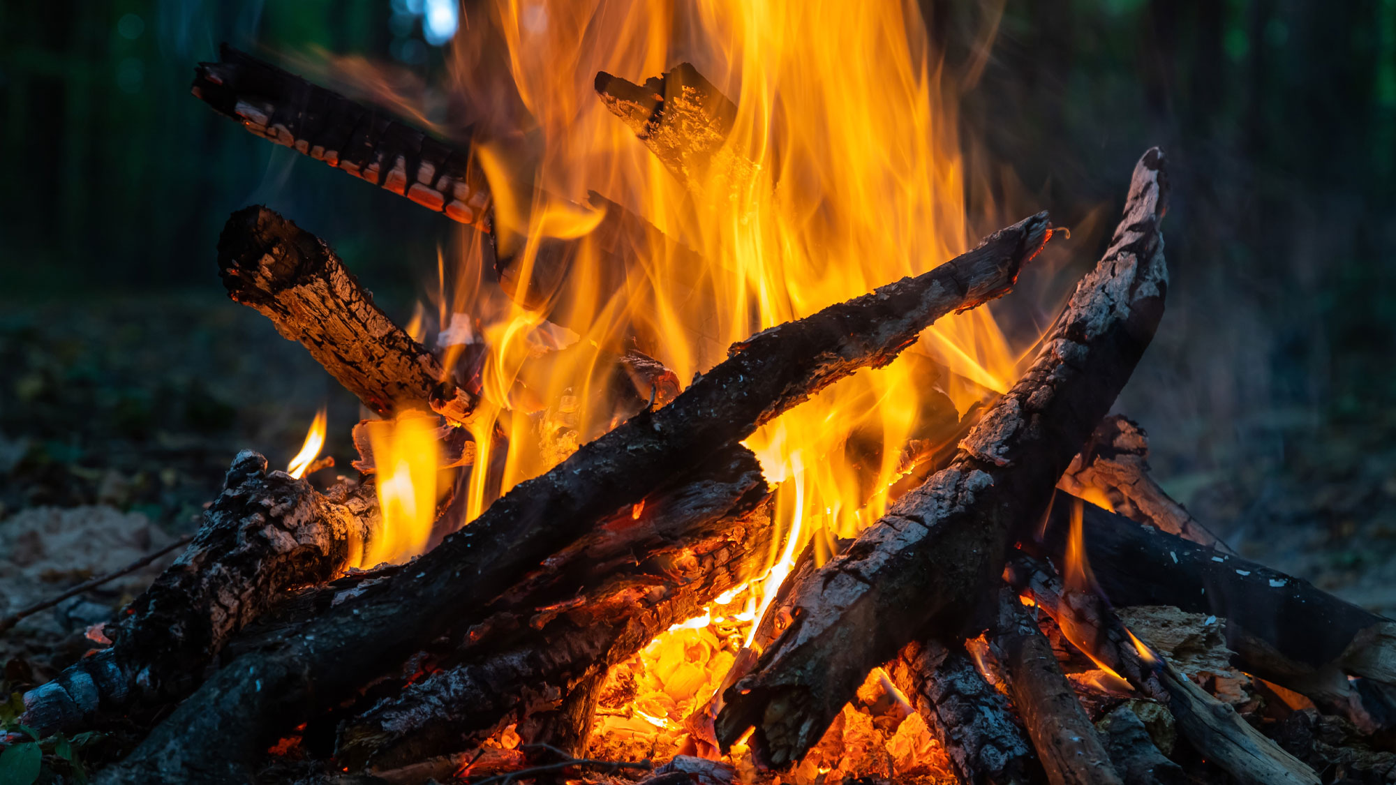 How to ‘Tackle Those Smoke Smells’ Just in Time for Bonfire Night ...